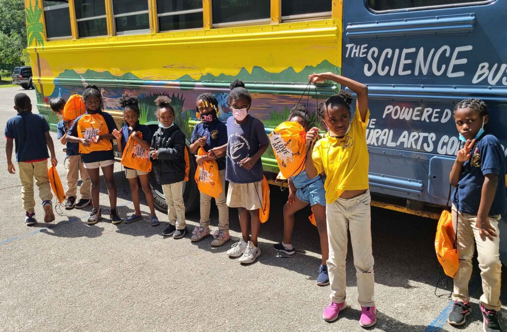 Science-Bus-4-web – Cultural Arts Coalition